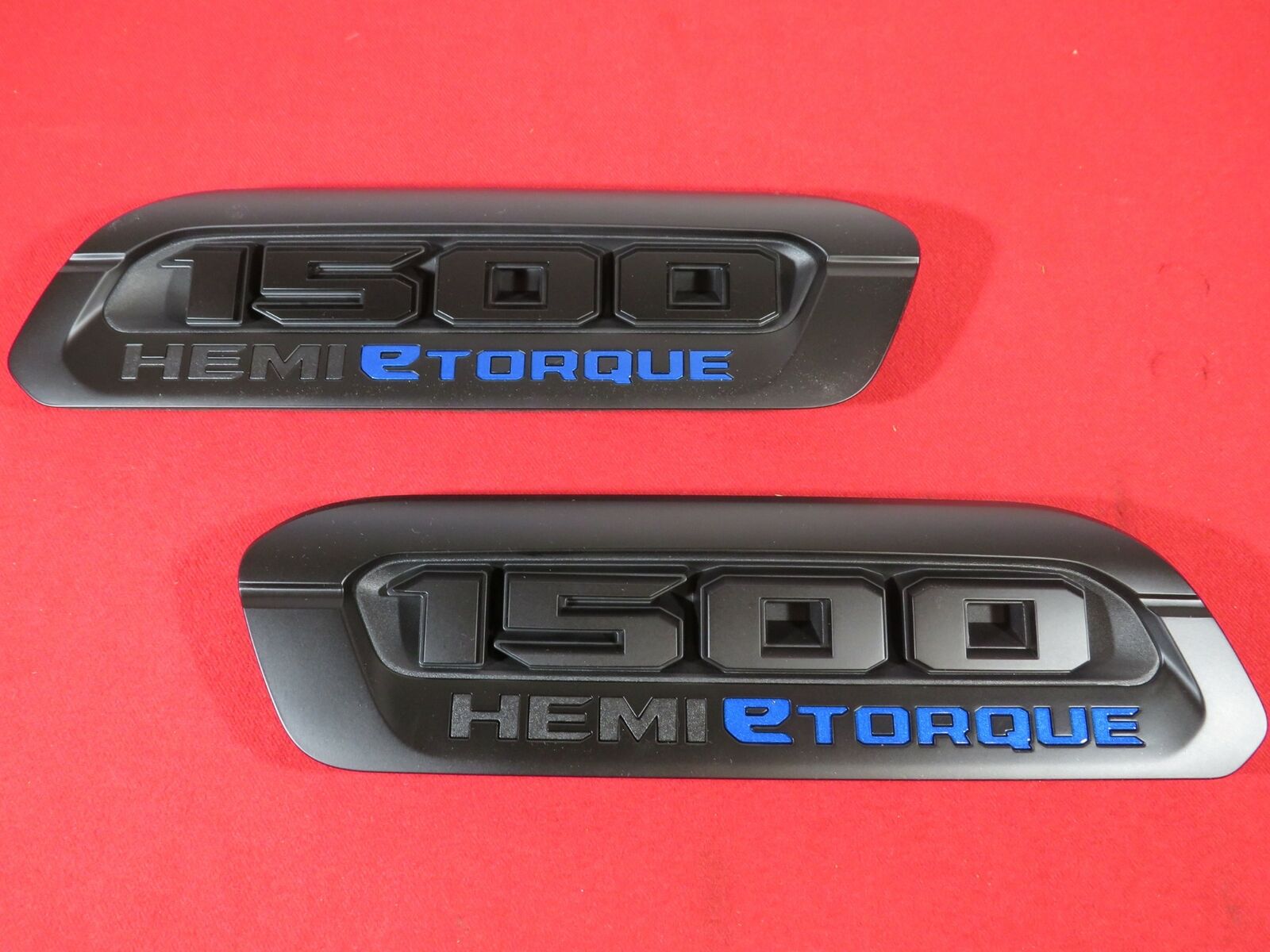 2021 RAM 1500 DT L&R Hemi Etorque Black Exterior Badges NEW OEM MOPAR ... 2021 RAM 1500 DT L&R Hemi Etorque Black Exterior Badges NEW OEM MOPAR ...